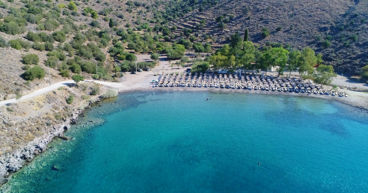 Ποιες είναι οι καλύτερες παραλίες στον Σαρωνικό; | sf.gr